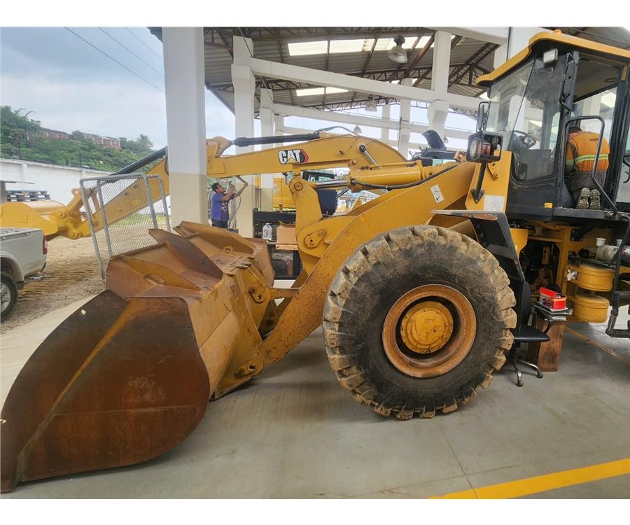 Alquiler de maquinaria en Ecuador - Mi Flota